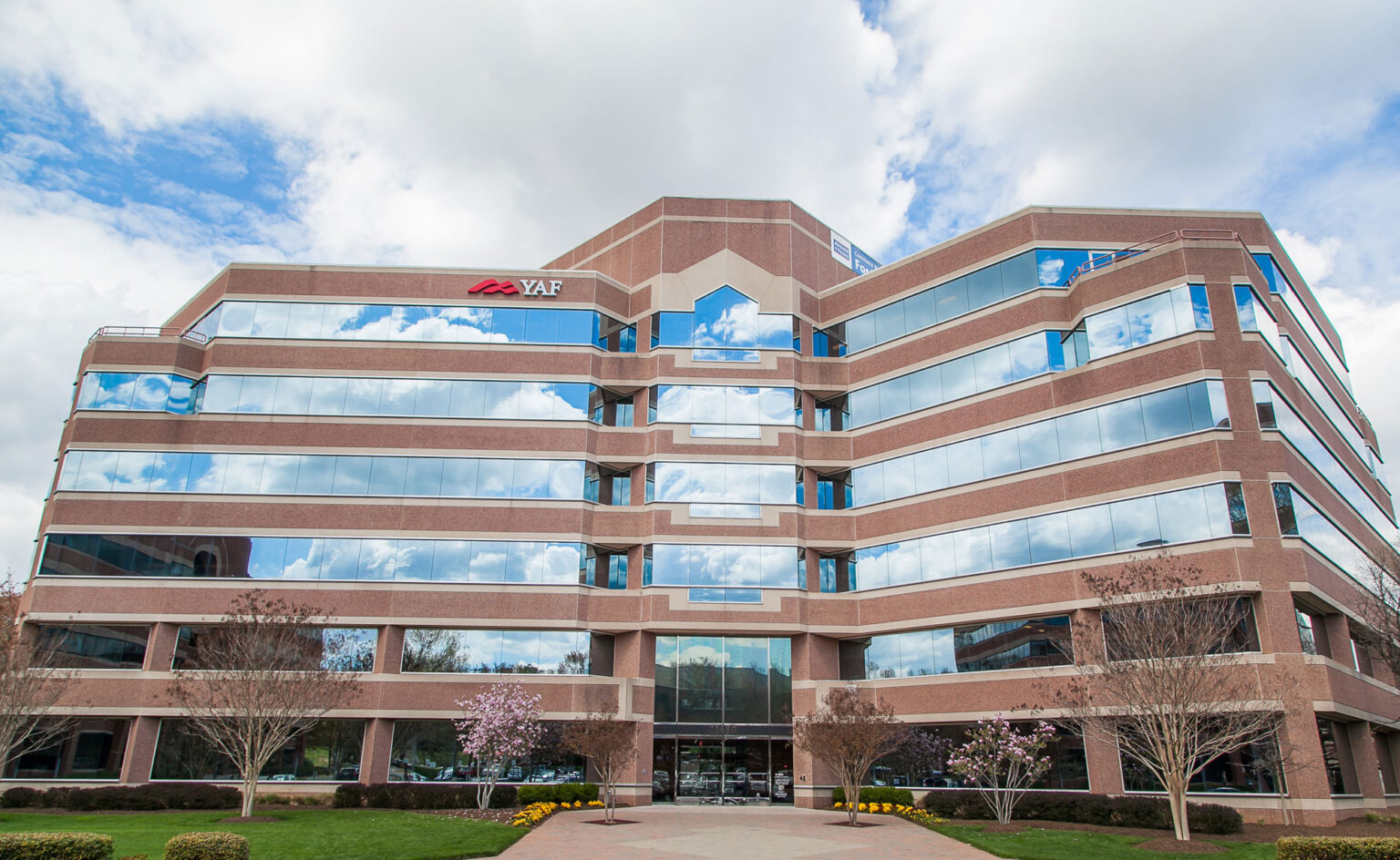 Dr. Arthur Laffer - Young America's Foundation